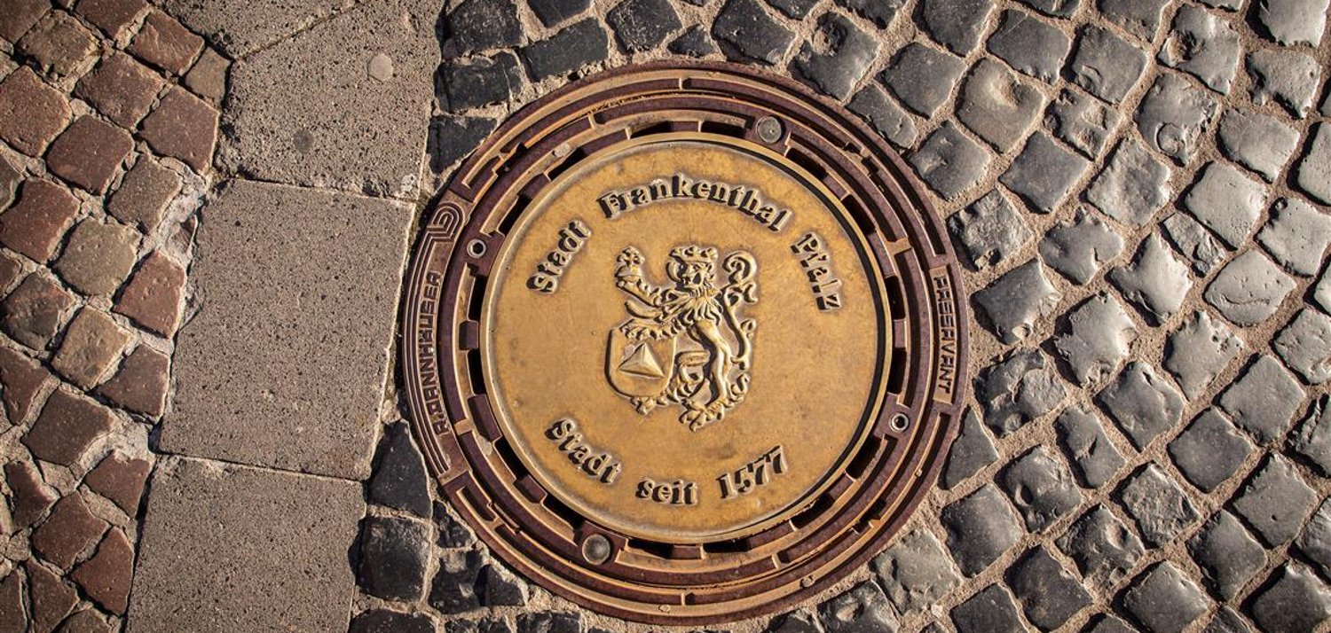 Gehweg- und Fahrbahnvollsperrung Dietrich-Bonhoeffer-Straße | Stadt ...